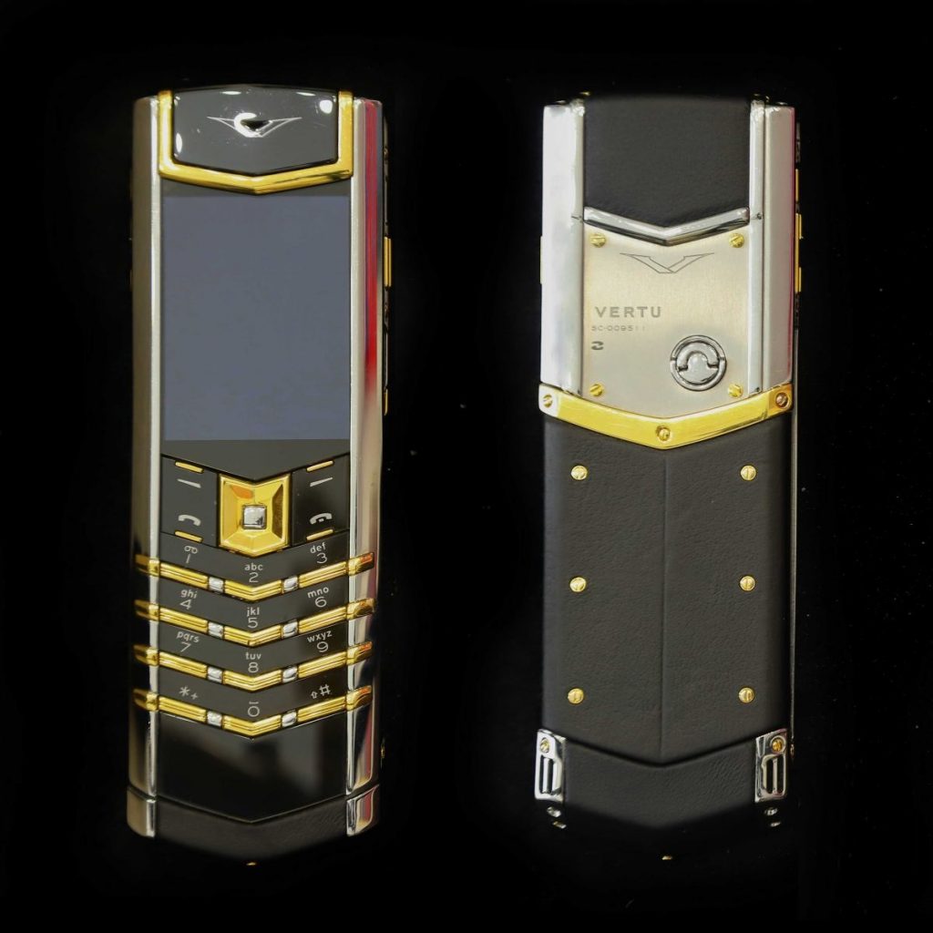 Vertu Signature S Điểm Vàng